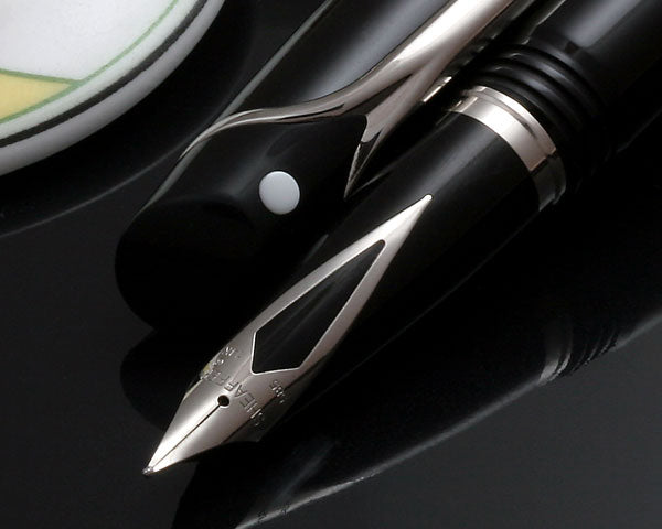 Sheaffer Valor 2006: The Pinnacle of Modern Elegance and Craftsmanship